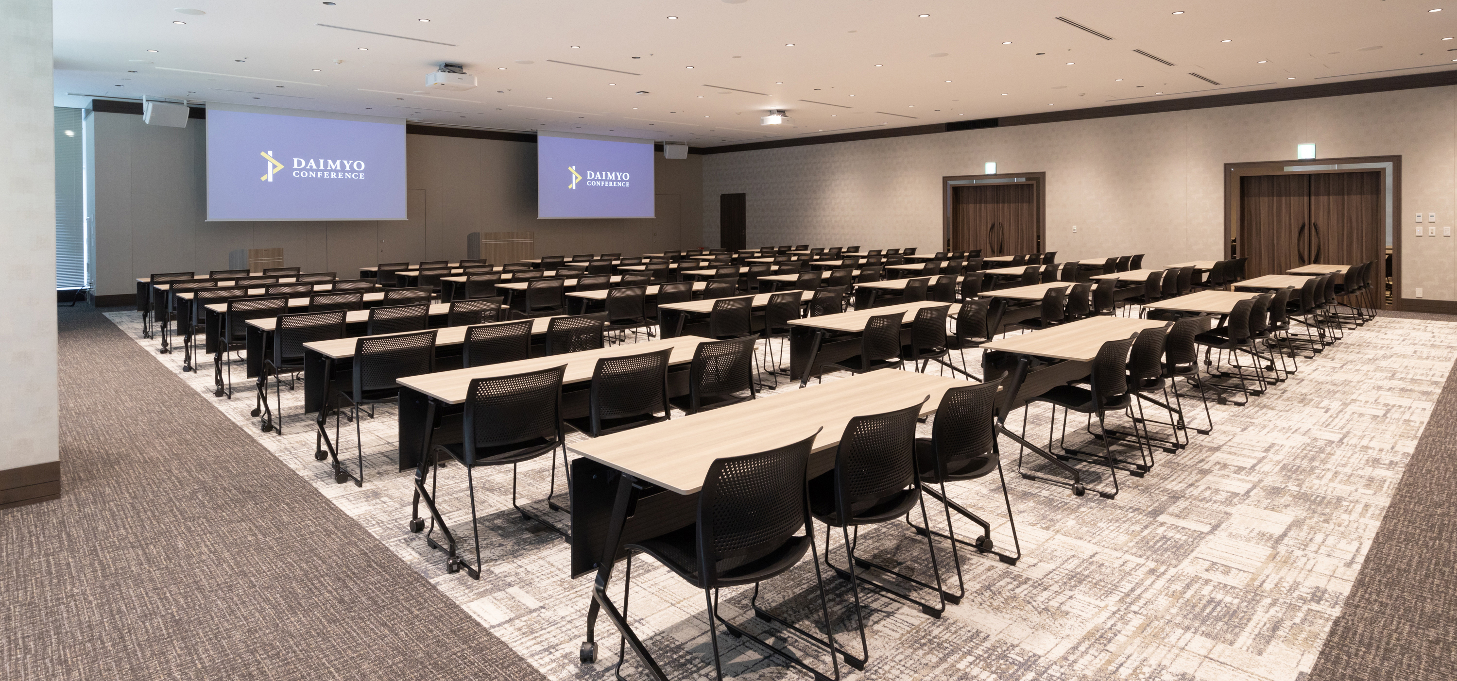 Dialogue Room ｜ 【公式】大名カンファレンス - 福岡・天神駅より徒歩3分